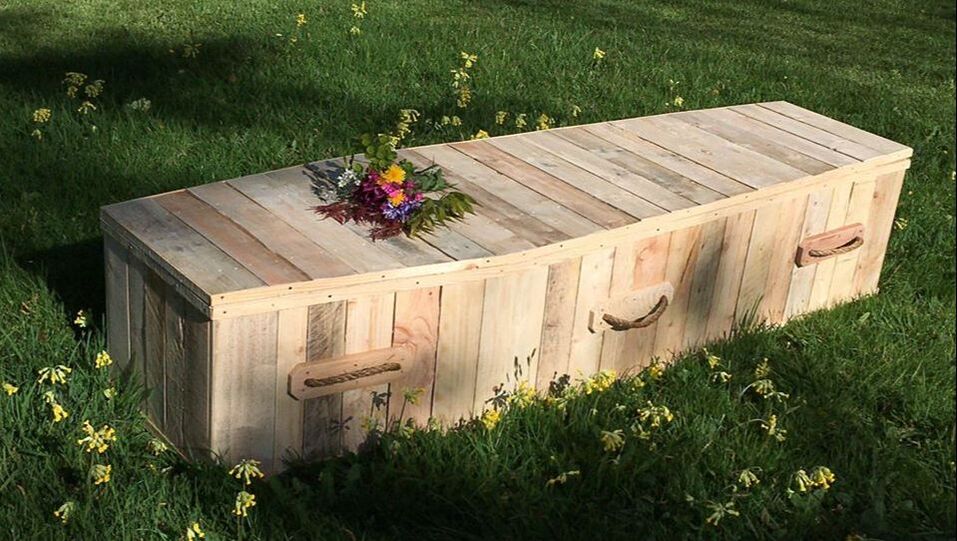 Eco-friendly coffins - what would you choose? - Leedam Natural Burials